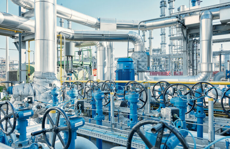 Advario - Partners for progress